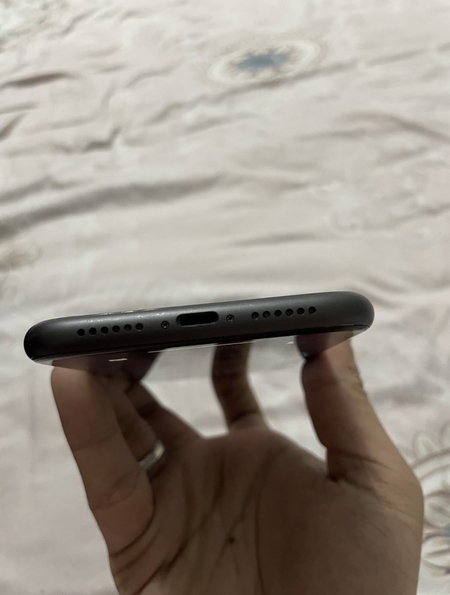 Iphone 11 ideal face ishlamidi faqat