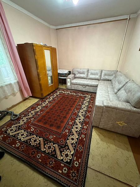 Феруза Экобозор 1 хона 2 хона килинган оила, кизлар, болларга берилади