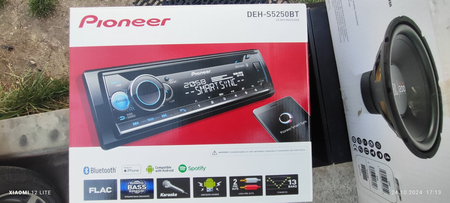 Pioneer DEH-S5250BT