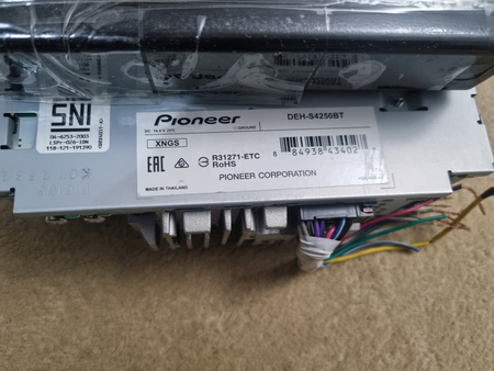 Pioneer 4250 bt +