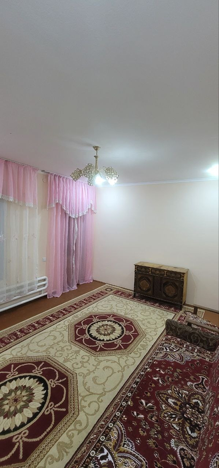 Аренда котедж 2 ком 12 соток.  Фуд сити базар 3 км.