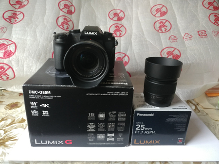 Продаётся Panasonic Lumix G85.