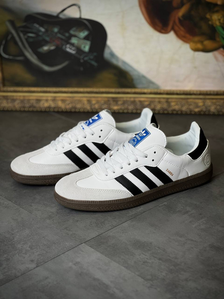 Кроссовки Adidas Sambo