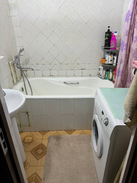 Продается в Тузел-2 квартира 3 комнатная Французский планировки