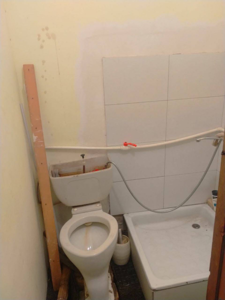Узимники Яккасарой 1/2/4 обш жить 18 квадрат