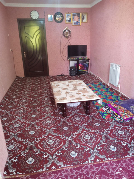 Uy sotiladu 2 xonali yangi yol