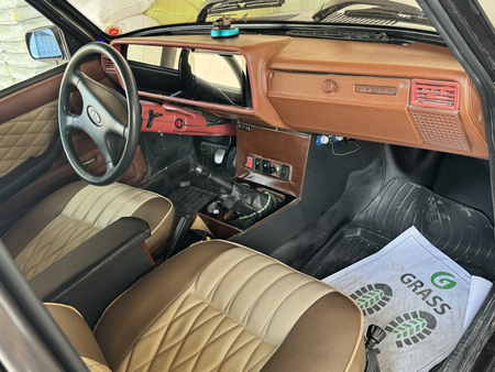 Автомобиль 2107 сотилади