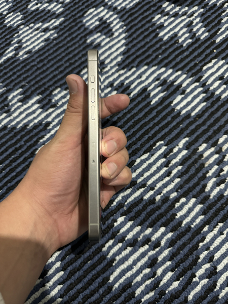 Iphone 15 pro max 256 gb 95 yomkist ideal judaham