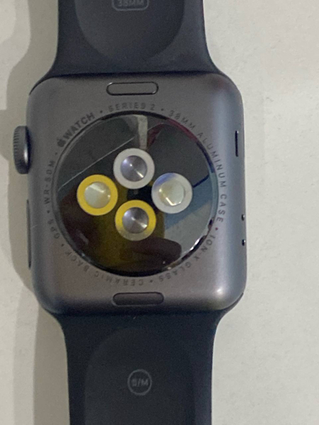 Часы Apple Watch Series 2 сломан экран