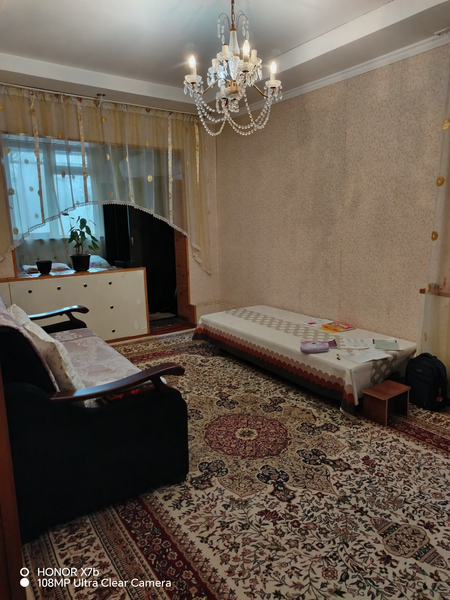 Продаётся 2-х комнатная квартира