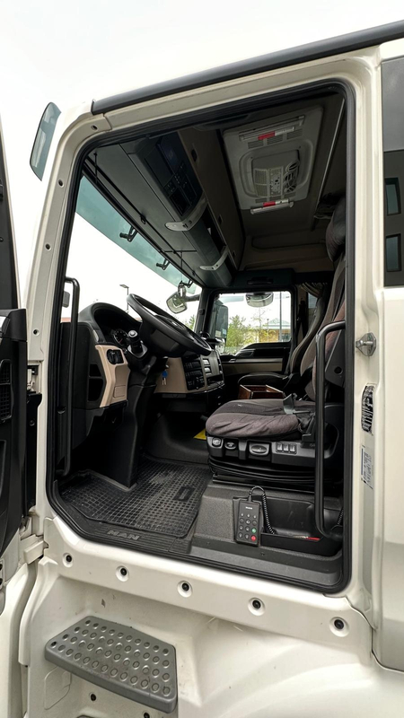 MAN tgx18.510 тягач прицепи бн