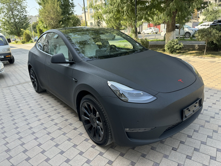 Tesla Modol Y duol motor Long Rej