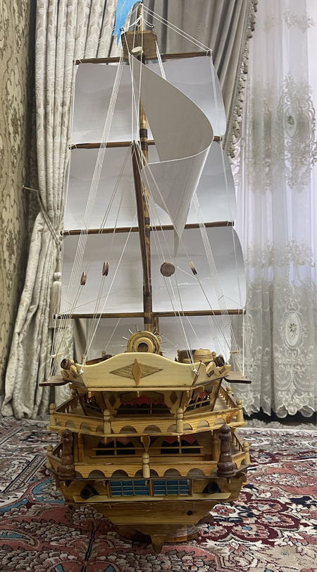 Qoʻl mehnatida yasalgan karabl kelishamiz