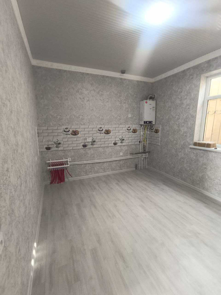 продаетса участок от застройщика метро чикалова 1 сот 4 ком 72000