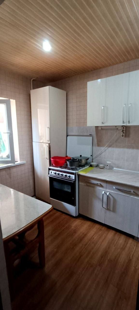 Ул. Генерал Петрова, 1/3/4, 45 кв.м., 56000 у.е., 76 серия