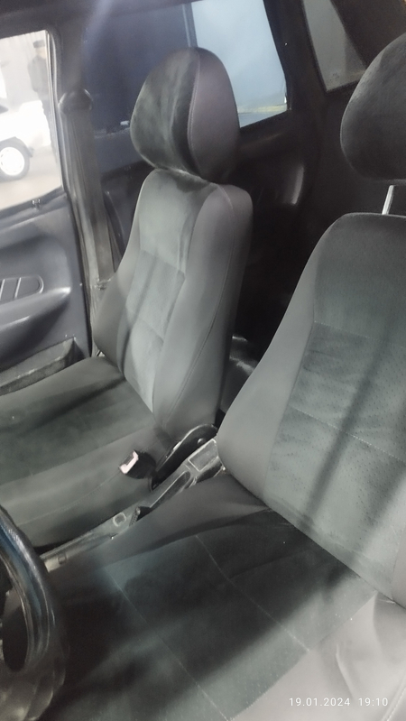 Lada 2115 qora propan gaz bor