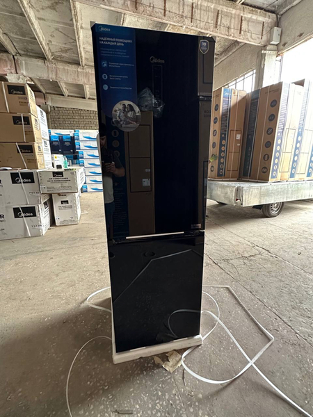 Холодильник Midea MDRB470MGE22OM