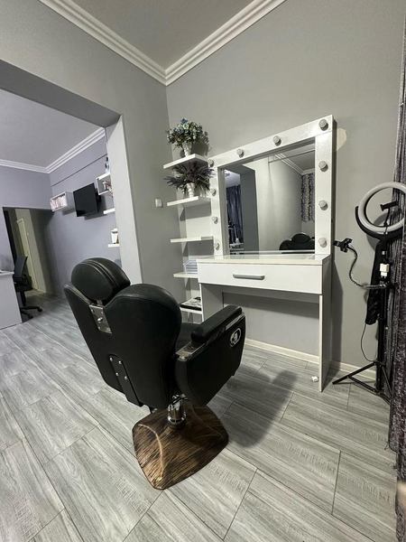 Kresla salon uchun