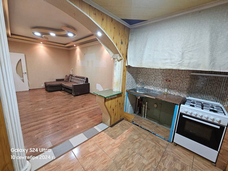 Продам 1/1/4 Массив Феруза