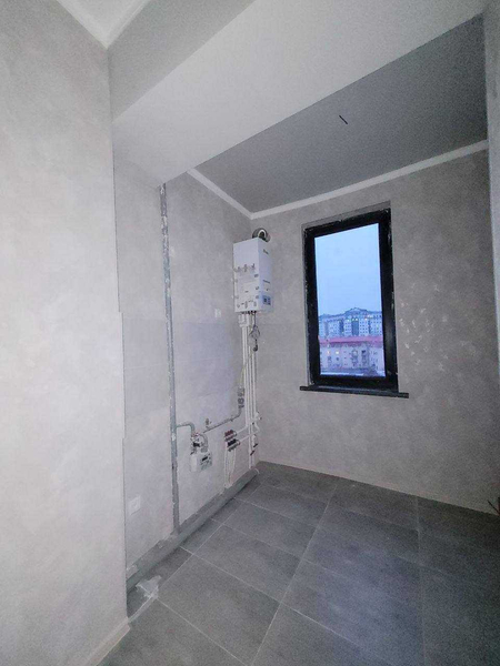 Продаётся 2/9 и 10/11 в М.Улугбекском р-не ЖК 