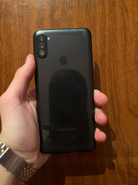 Samsung A11 4/32
