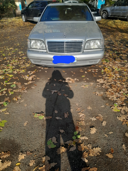 Срочно продаётся Мерседес Бенз W 140 S 600.Лонг.