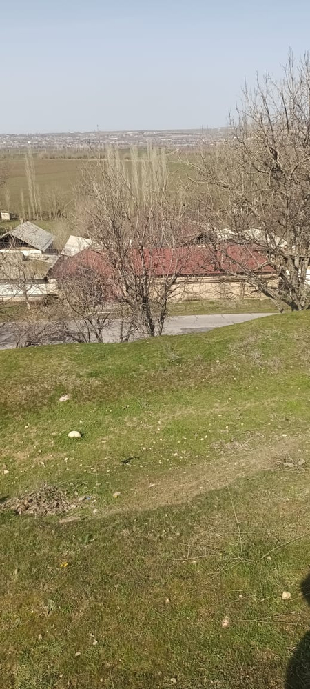 Срочно продаётся дом, участок 18 соток.  Всё хорошом состояние.
