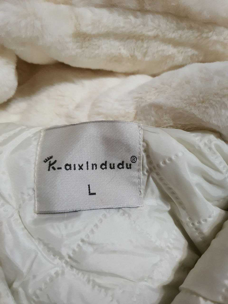 Шубка на девочку. Одели один раз.