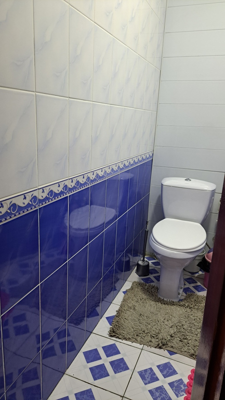 Srocna ijaraga 2 ta qiz kere 1 ta xona beriladi hamma waroiti bor