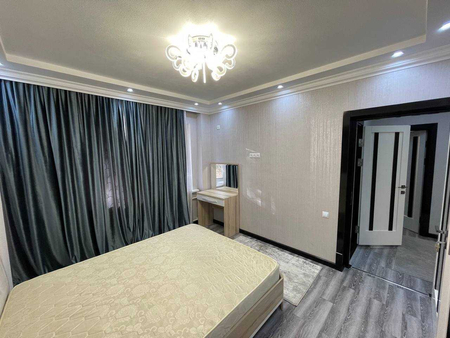 Квартира в аренду Вторичка  Ц6 3ком.1этаж.4этажка Ор-р: ЖК Казахстан