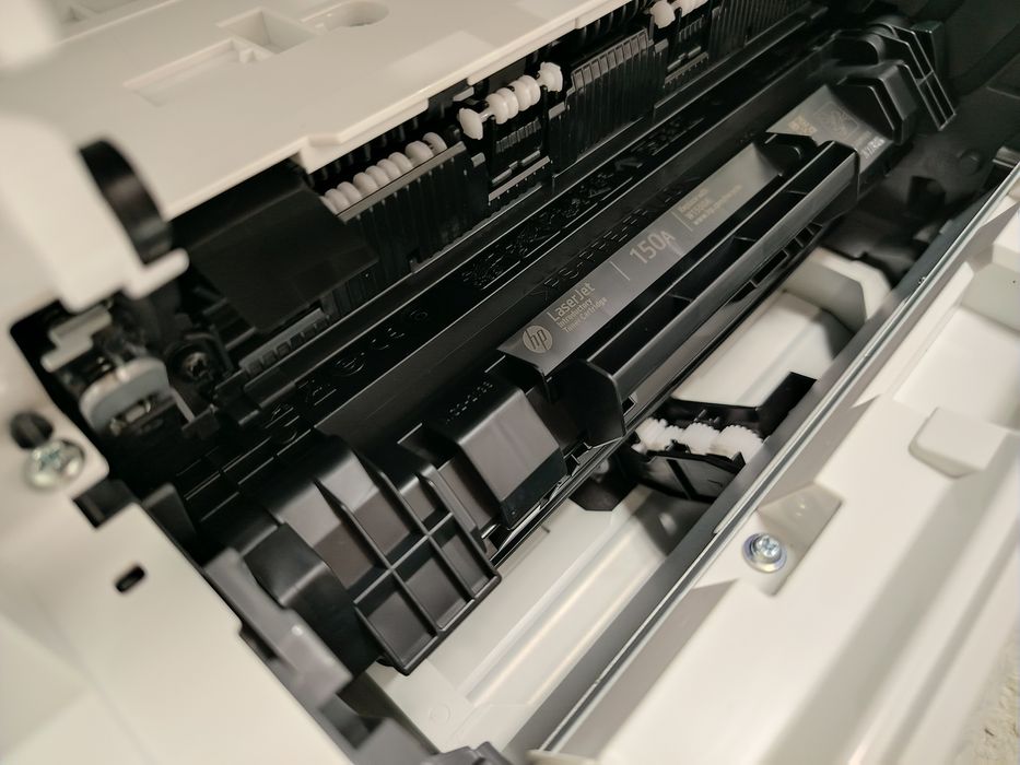 LaserJet MFP M141a