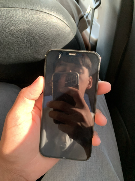 Срочна продается iphone 12 pro