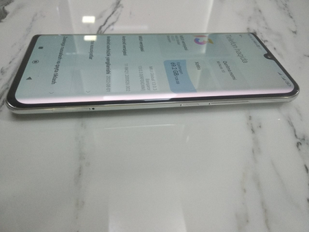 Mi note 10 hotirasi 8*128 GB. Ekran amolet. Kamera 108 mp.