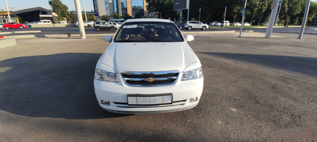 Продаю Chevrolet Lacetti 1,8