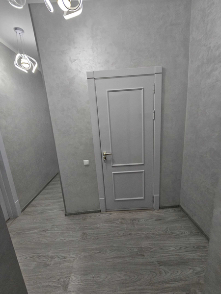 1 xonali 40m² 6-qavat  uy sotiladi.