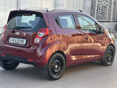 spark sotiladi 2020 yil 44000 yurgan aftamat