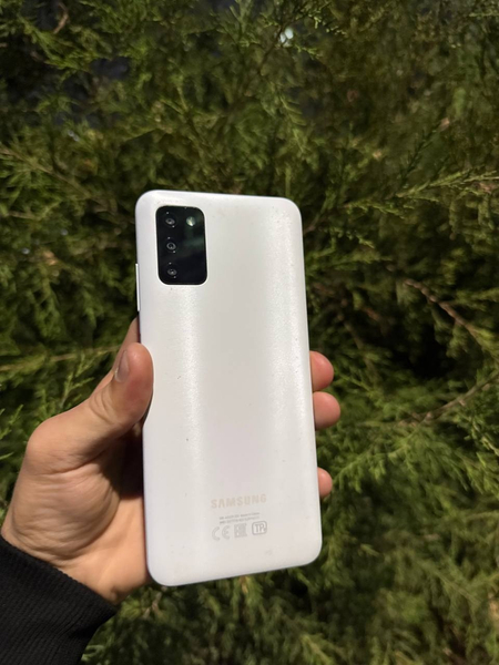Samsung a03 S sotiladi