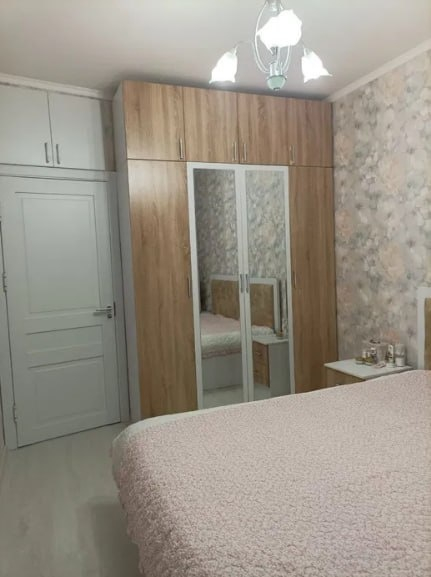 Эльбек ПРОДАЮ 2/4/9 Виноград срочна