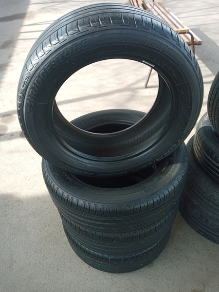 Bridgestone balon. 225/55/17