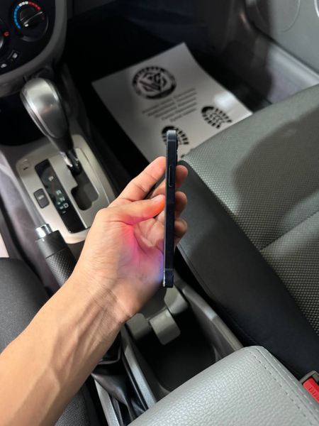 Iphone 12 mini sotiladi