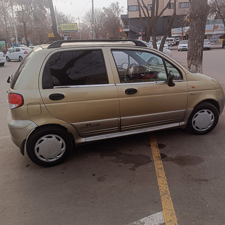 Matiz best sotiladi. Holati yaxshi. Olasla haydisla.