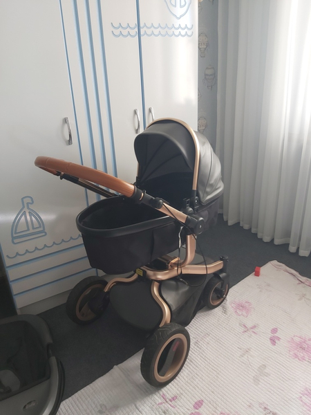 Kolyaska detski idealnaya