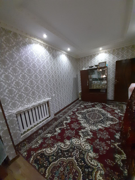 Srochna sotiladi Shayhontohur rayoni  4 xonali 110 kvrati