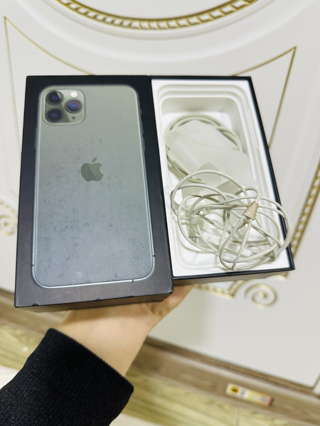 Iphone 11 pro ochilmagan