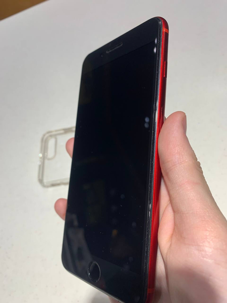 iPhone 8 plus product red ideal