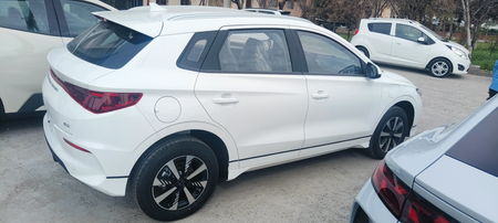 BYD E2 FULL pazitsiyasi 2 yil garantiyalik