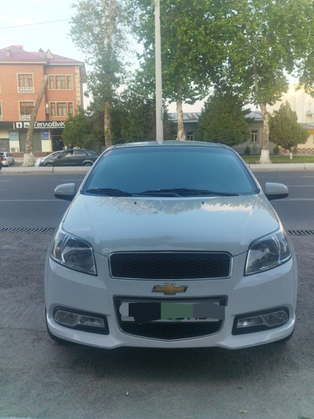 Нексия 3 сотилади. 2020 йил