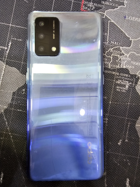 Срочно продам телефон OPPO A74