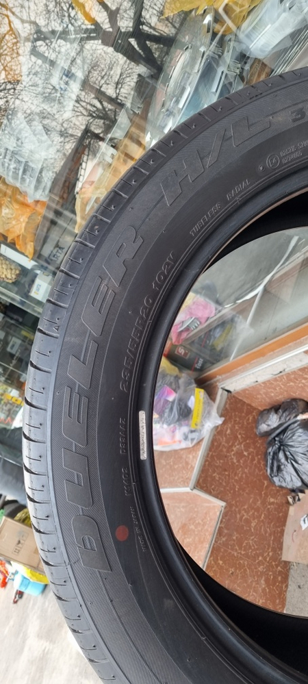 Avtoshina BREDGESTONE 235/55r20