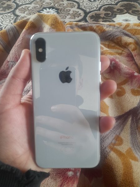 Iphone x xotira: 64 gb